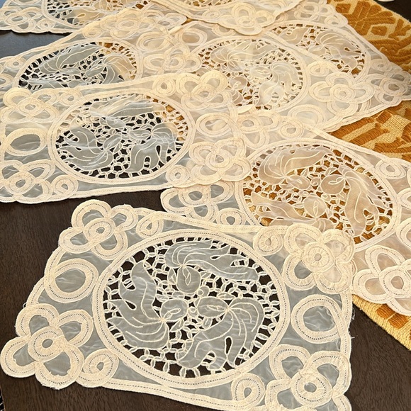 Vintage | Kitchen | Lot Of 2 Vintage Cream Battenberg Lace Doilies ...